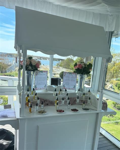 Perfume Cart At Haley Mansion Bridal Shower Elegant Outdoor Bar Decor