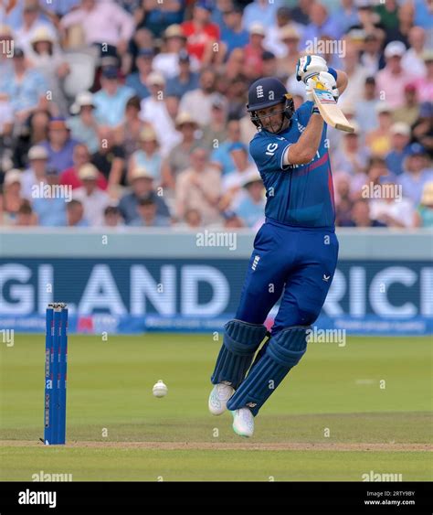London Uk 15th Sep 2023 Englands Joe Root Batting As England Take
