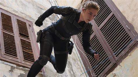 The First Black Widow Reactions Praise Florence Pugh And Massive Action