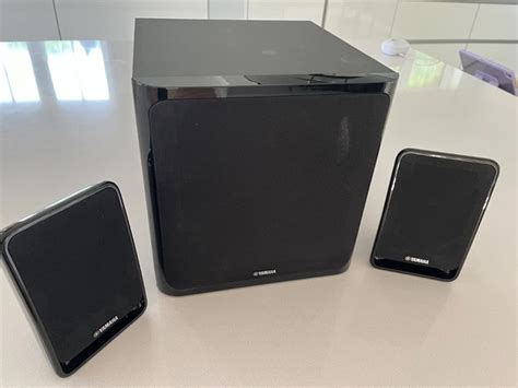 Yamaha Ns Sw20 Subwoofer Including Two Ns B20 Speakers £47 52 Picclick Uk