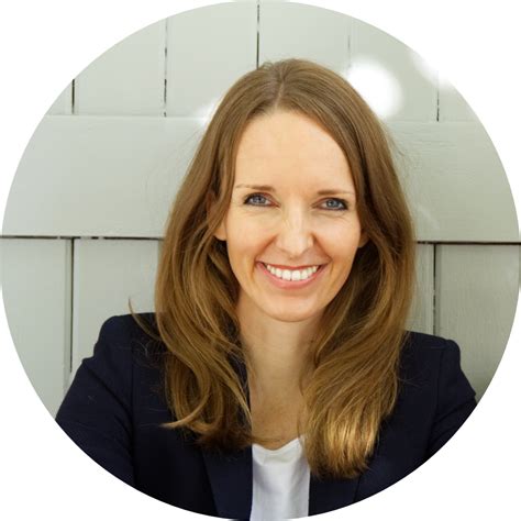 Porträt Von Anna Kaiser Tagesspiegel Background