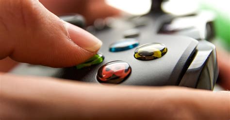 Why Does My Xbox Controller Keep Turning Off How To Fix Retire Fearless