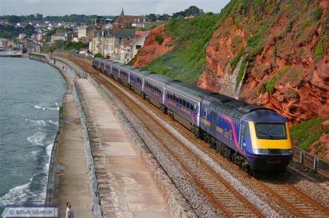 43016