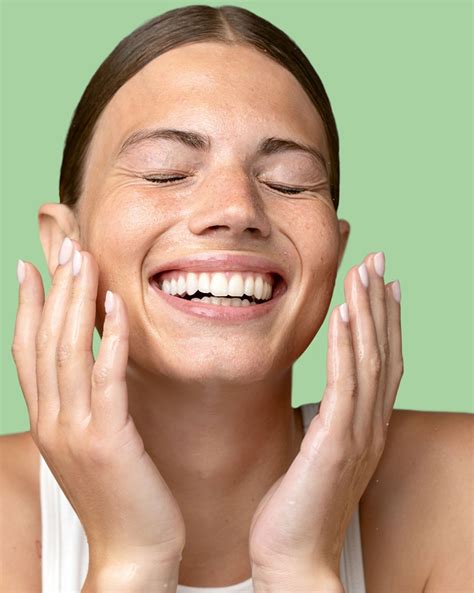 Collistar Gentle Make Up Removing Oil Oil Cleanser And Makeup Remover