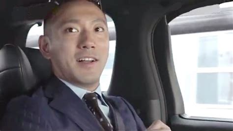 麻央さんのがん公表会見に向かう海老蔵 Tkhunt