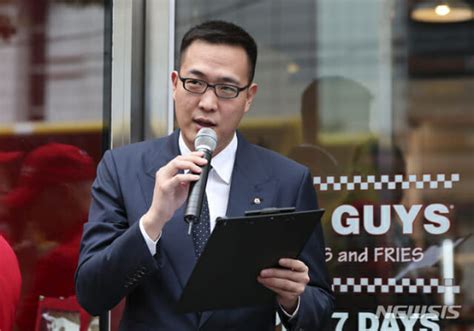 한화 3남 김동선 ㈜한화 부사장 선임건설부문 챙긴다 Zdnet Korea