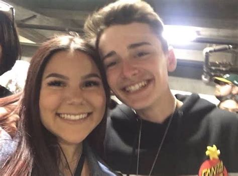 Liv Adlı Kullanıcının Noah My Bae Panosundaki Pin