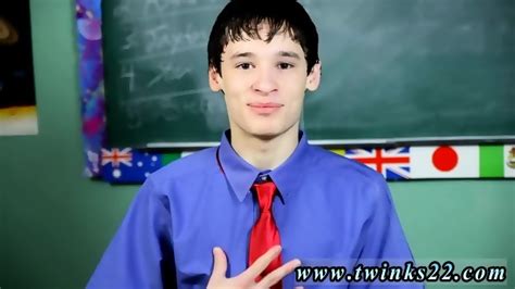 Smoking Weed And Hot Boy Gay Sex Damien Telrue Is An Uber Cute