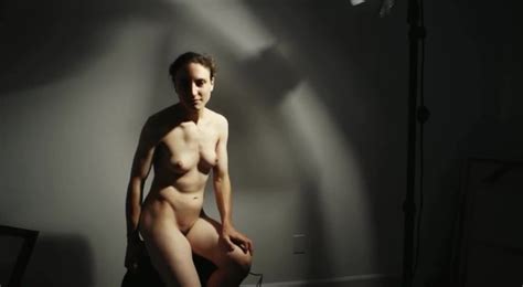 Nackte Rachael Redolfi In Scarewaves