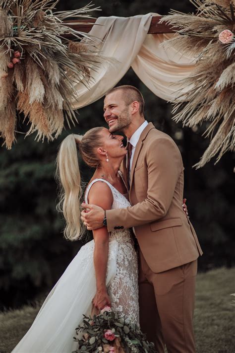 Bohemian Destination Wedding That Is Overflowing With Pampas Grass