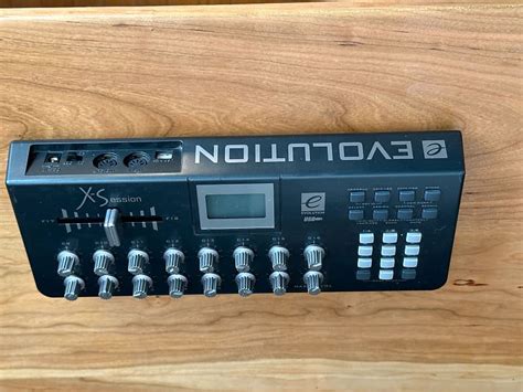 Evolution X Session Midi Controllor Grey Reverb