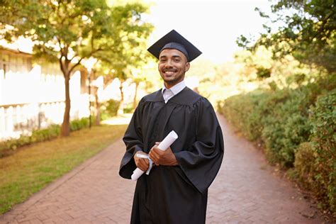 College Degree Pictures Download Free Images On Unsplash