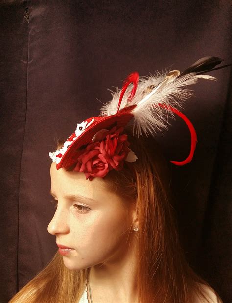 Red Mini Derby Hatfeathered Ascot Hatelegant Redwhite Etsy