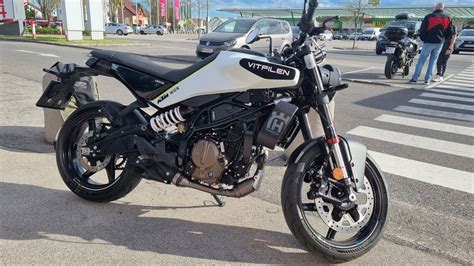 Husqvarna Vitpilen 125 Motochecker