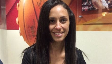 Celebrating 100 Of The 100 000 Dionna Widder