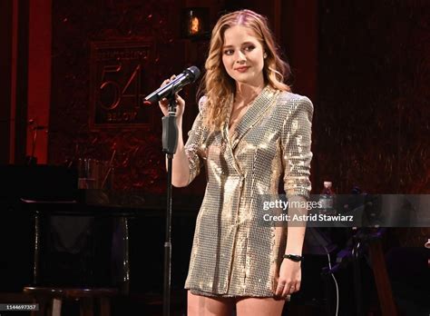 Singer Jackie Evancho Performs At 54 Below On April 23 2019 In New Nachrichtenfoto Getty