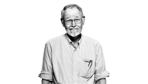 Hello World The Programmers First Hello To The Coding Universe Findtek Programmer The C