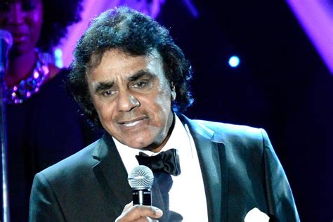 Singer Johnny Mathis Announces Retirement From Touring Due To ‘age And Memory Issues The