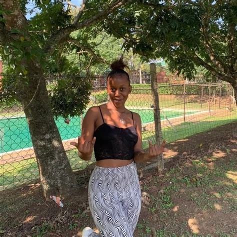 𝐟𝐚𝐧𝐞𝐥𝐞 𝐧💋 Fanele N • Threads Say More