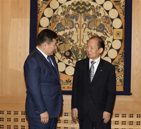 Ерөнхий сайд Л Оюун Эрдэнэ Японы эрх баригч намын ЕНБД Т Никайтай уулзав Record Mn