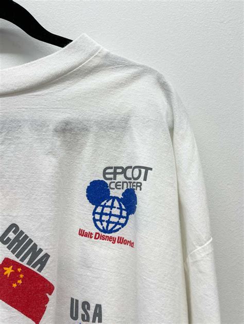 1980s Vintage Disney World Countries Flags Epcot Crew… Gem