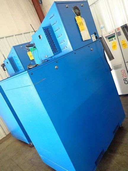 Portable Cribmaster Accudrawer 8 Drawer Tool Box Yellow Tag Auctions