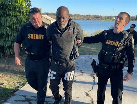 Sex Offender Takes A Chilly Dip In Lakeland To Escape Polk County