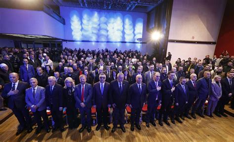 Dreshaj Asnjëri Nga Partnerët E Koalicionit Nuk Guxon Të Dalë Jashtë