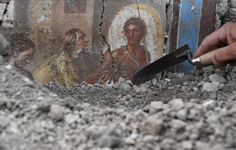 Pompeii Archaeology Breakthrough As Erotic Frescoes Highlight Romans