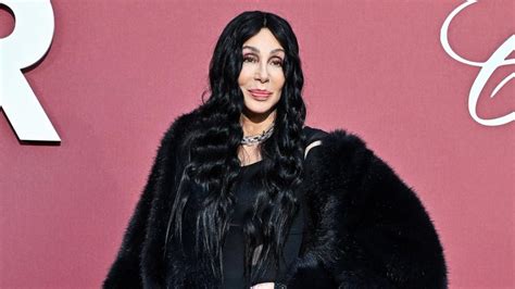 Cher Wins Copyright Lawsuit Against Ex Sonny Bonos Widow Us Weekly
