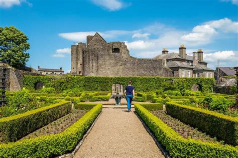 Roscrea Castle And Damer House Éire X