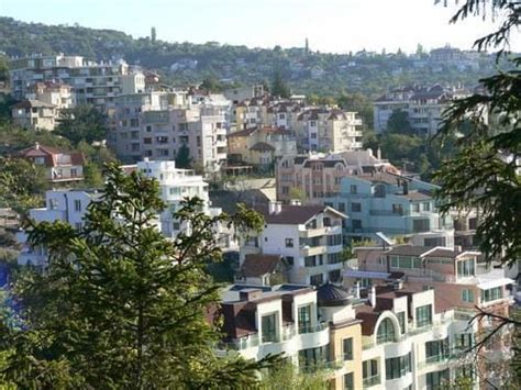БРИЗ, ВАРНА