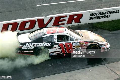 Gibbs Oil Photos And Premium High Res Pictures Getty Images
