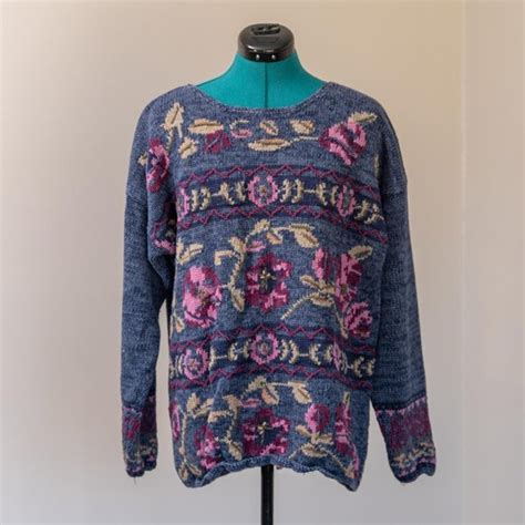American Vintage Sweaters Vintage 99s Sweater Blue Purple Floral