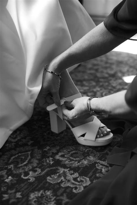 Amy And Sam Wedding Photographer Tasmania Alysa Nemeth