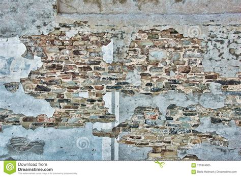 Peeling Paint Rotten Bricks Stock Image Image Of Paint Abandoned