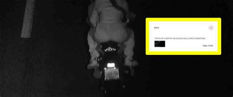 Volando En Comalapa Captan A Biker Y Su Pareja Manejando A 160 Kmh