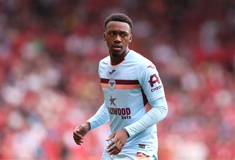 Antoni Milambo Sofre Lesão No Ligamento Cruzado Ao Serviço Dos Países Baixos