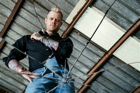 Mark Henes Classic Sound On Arm Full Of Roses The Static Dive