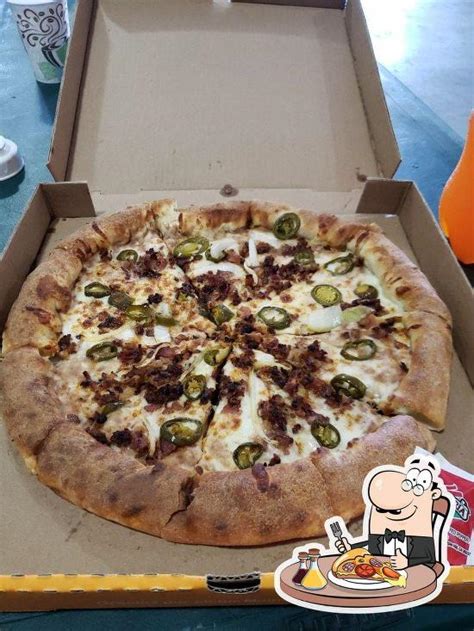 Mama Mia Pizza 2004 Dairy Mart Rd Unit 100 In San Diego Restaurant