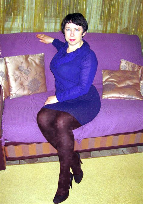 Fashion Tights Skirt Dress Heels January 2017