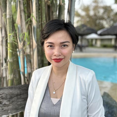 Janine You Know A Woman Means Business When She Puts On Red Lips 💋