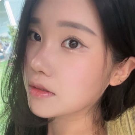 안서희 Mauve A • Threads Say More