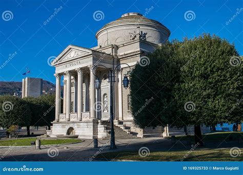 Tempio Voltiano Como Italy Stock Image Image Of Characteristic