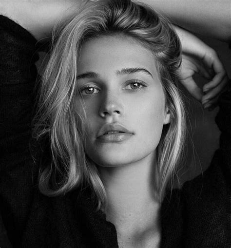 Noel Capri Berry Noelcapri Instagram Photos And Videos Poses Para Retrato Fotos De