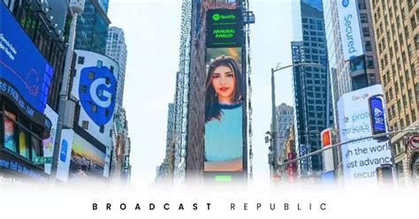 Annural Khalid A Rising Star From Pakistan To Times Square Broadcast