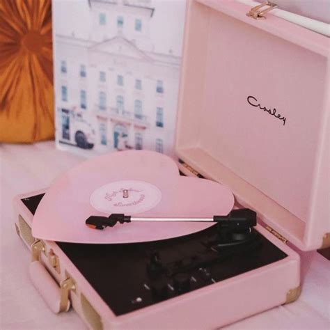 𝙰𝚎𝚜 ఌ ˚ ｡˗ˏˋ𝑫𝙖𝙧𝙠𝙖𝙣𝙜𝙚𝙡 ˊˎ ｡☁ Pastel Pink Aesthetic Pink Record