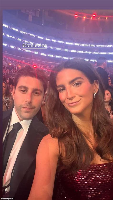 Cnn Host Kaitlan Collins Arrives At The Grammys With Mystery Man By Her