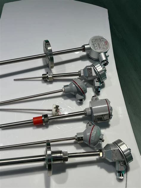 High Performance Armored Pt100 Waterproof Thermal Sensor For Monitoring Thermocouple With High Performance Armored Pt100 Waterproof Thermal Sensor For Monitoring Thermocouple With
