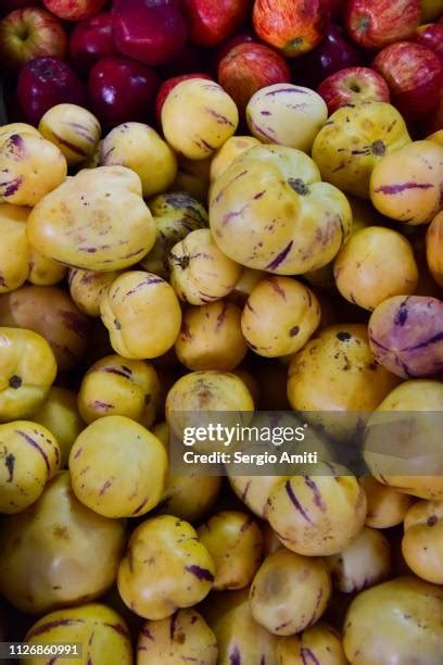 Peru Fruit Market Photos And Premium High Res Pictures Getty Images